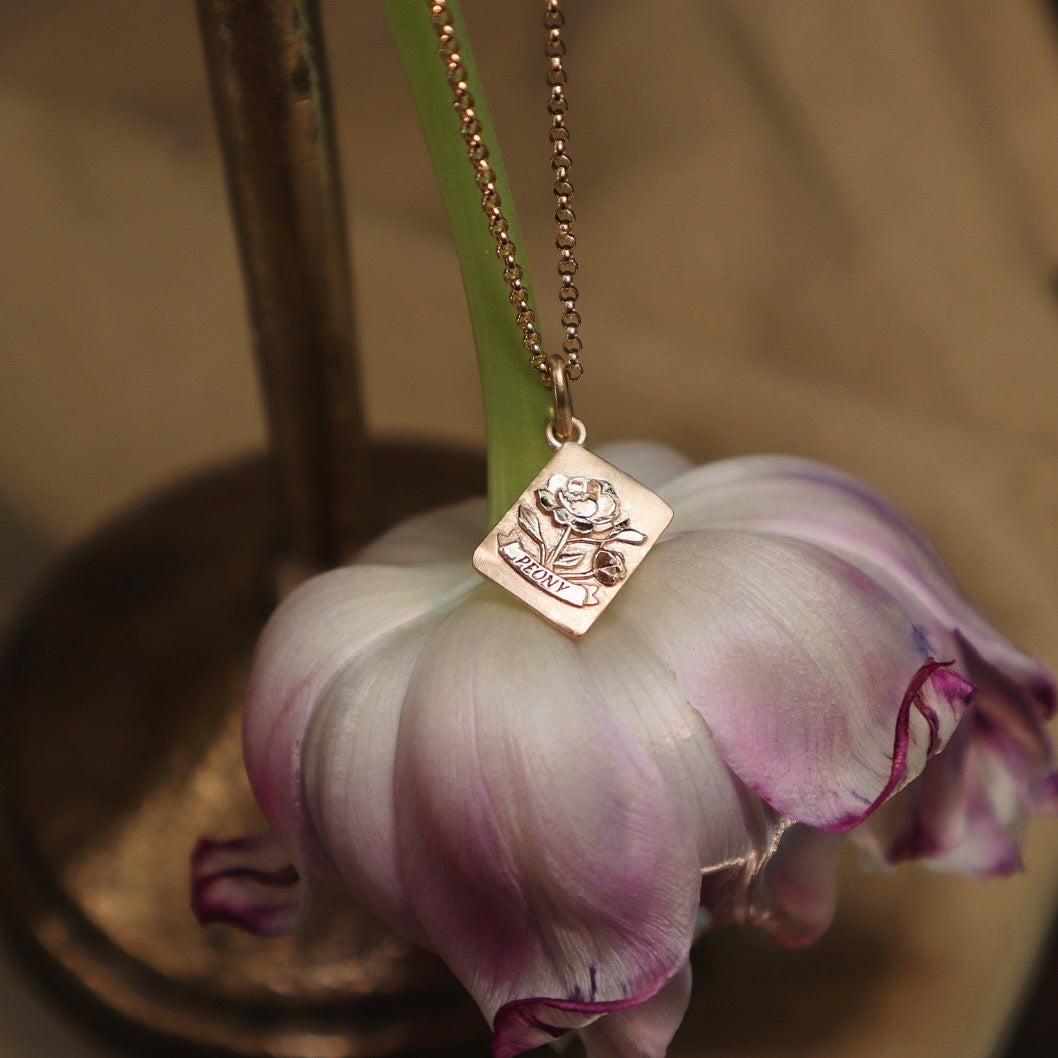 Golden Seed Packet Pendant- Birth Flower – Ellie Lee Fine Jewelry