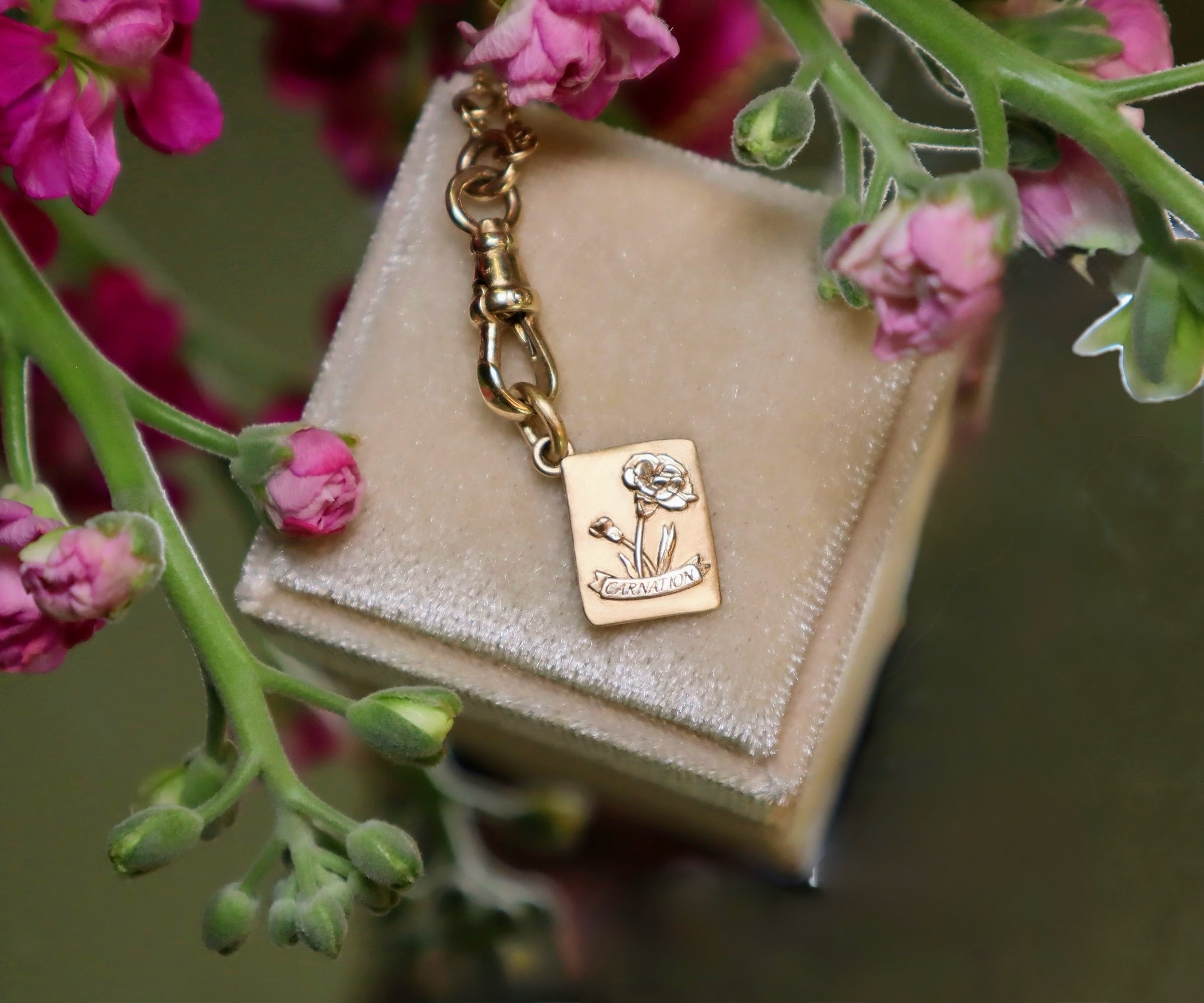 Golden Seed Packet Pendant- Birth Flower – Ellie Lee Fine Jewelry