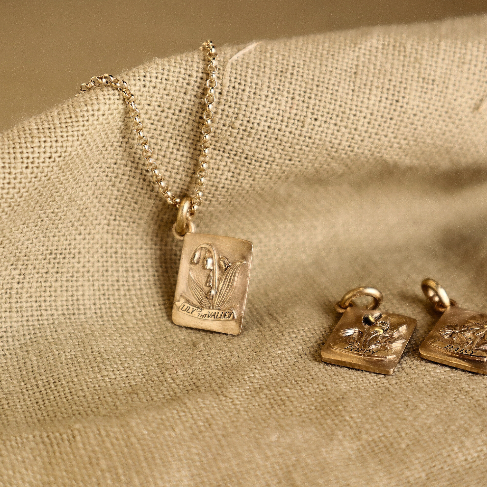 Golden Seed Packet Pendant- Birth Flower – Ellie Lee Fine Jewelry